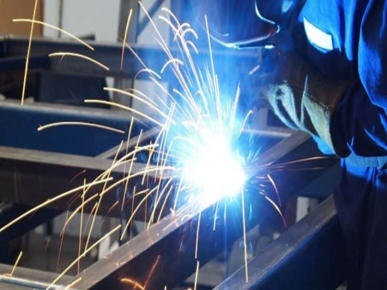 Hồ quang điện là gì? Nguyên nhân, cách phòng tránh hiệu quả